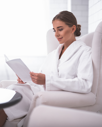 Custom Skincare Consultation - L. A. Vinas